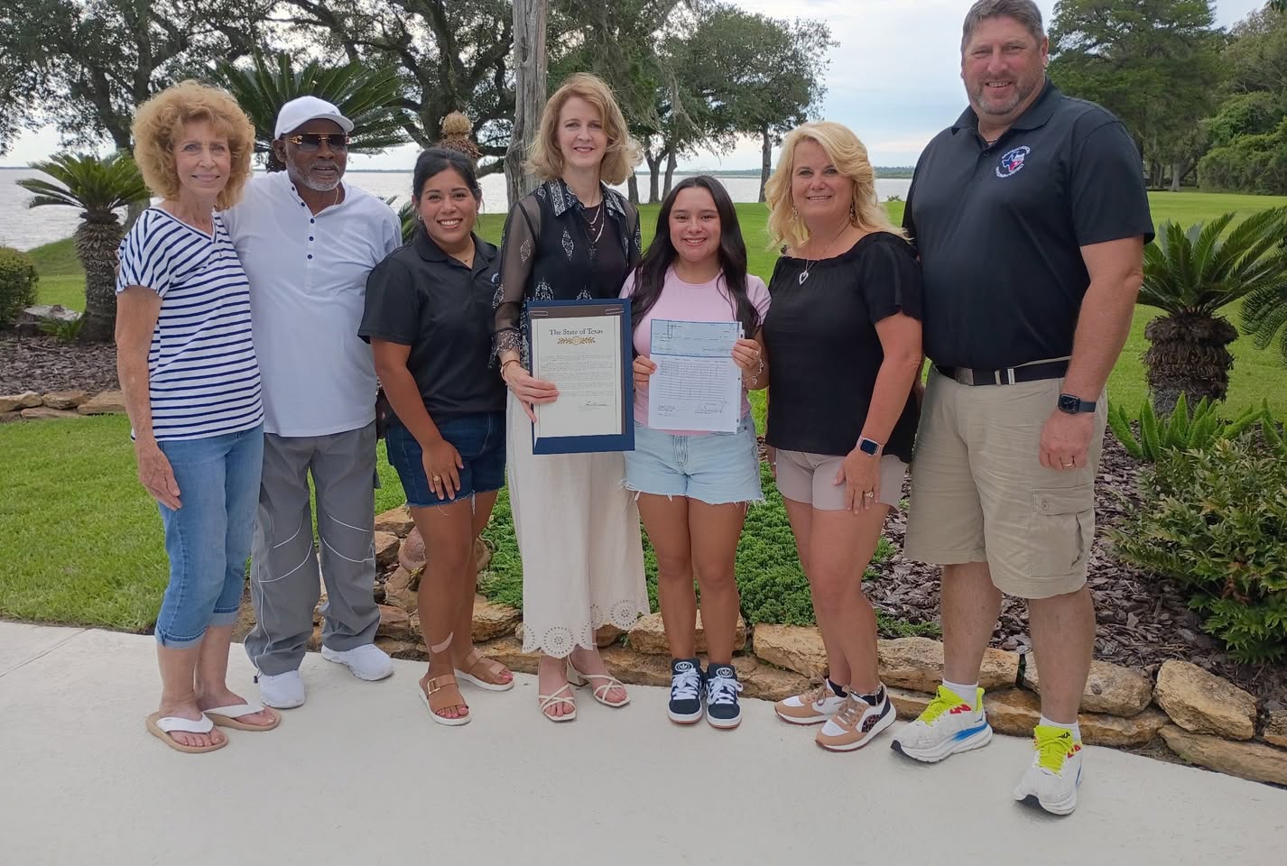 AMDD honors summer trainees | Liberty Vindicator