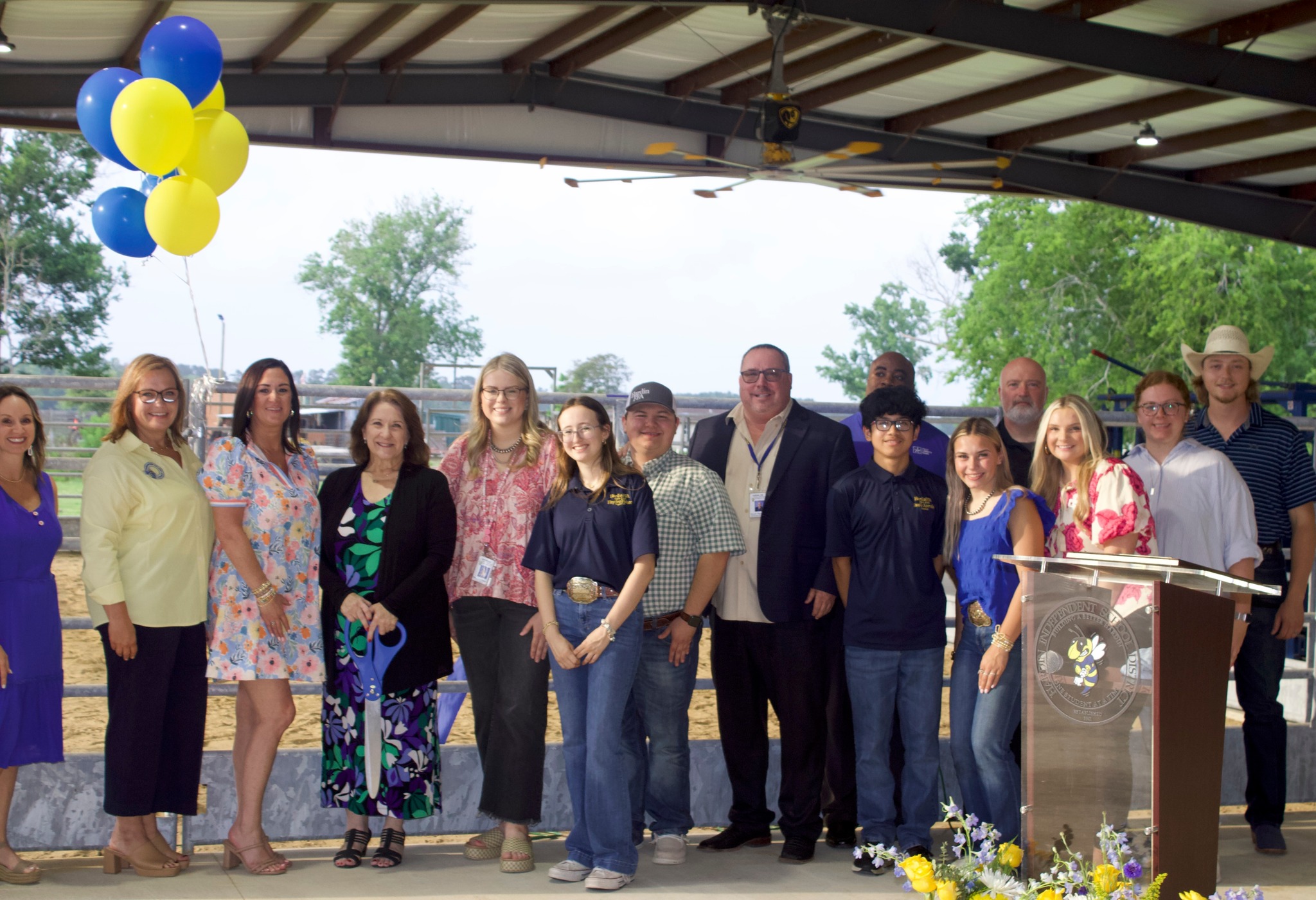 Hardin commemorates new ag barn | Liberty Vindicator