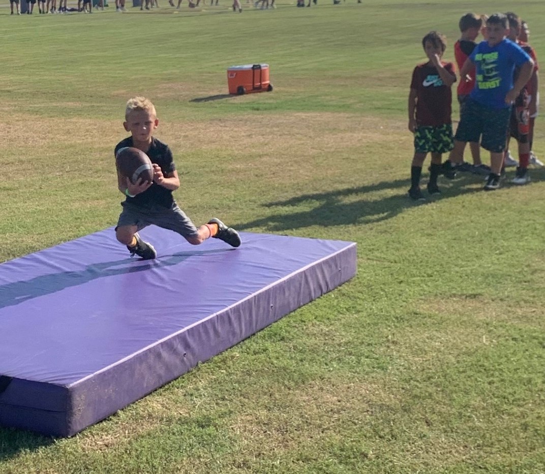 Ware Football Camp attracts 125 campers | Liberty Vindicator