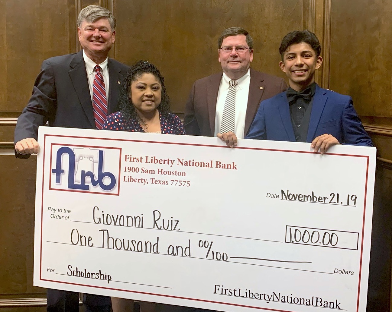 Ruiz receives FLNB scholarship | Liberty Vindicator