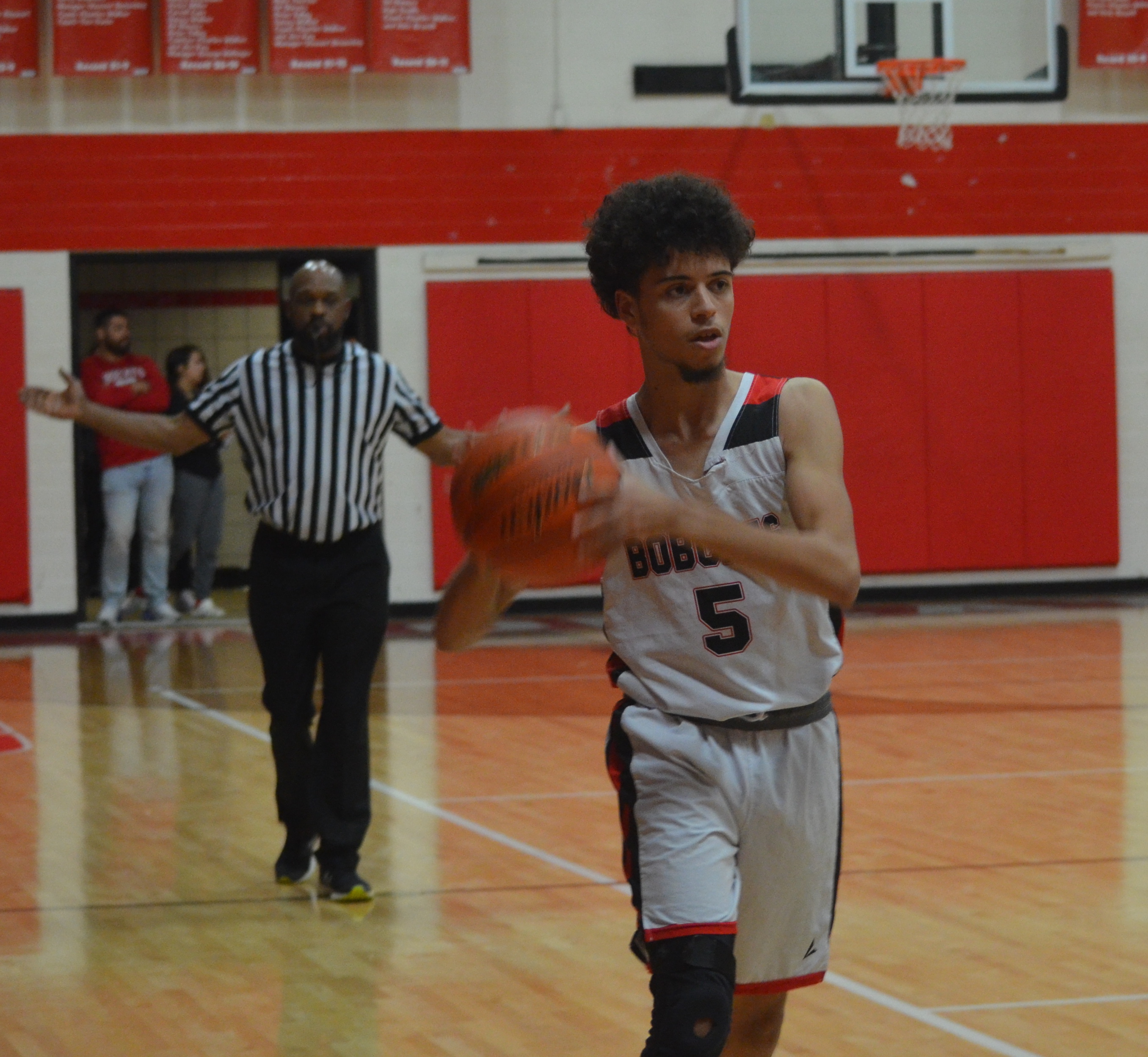 H-D gets exciting 49-46 win over Normangee | Liberty Vindicator