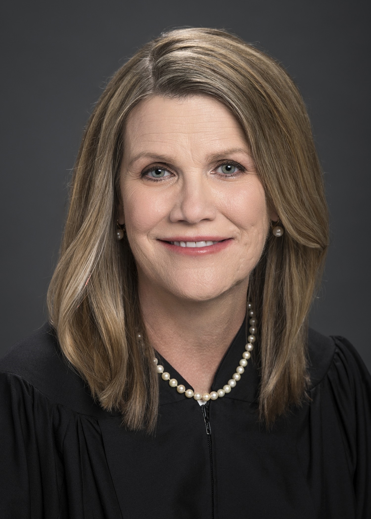 Dayton native to receive William H. Rehnquist Award for Judicial ...