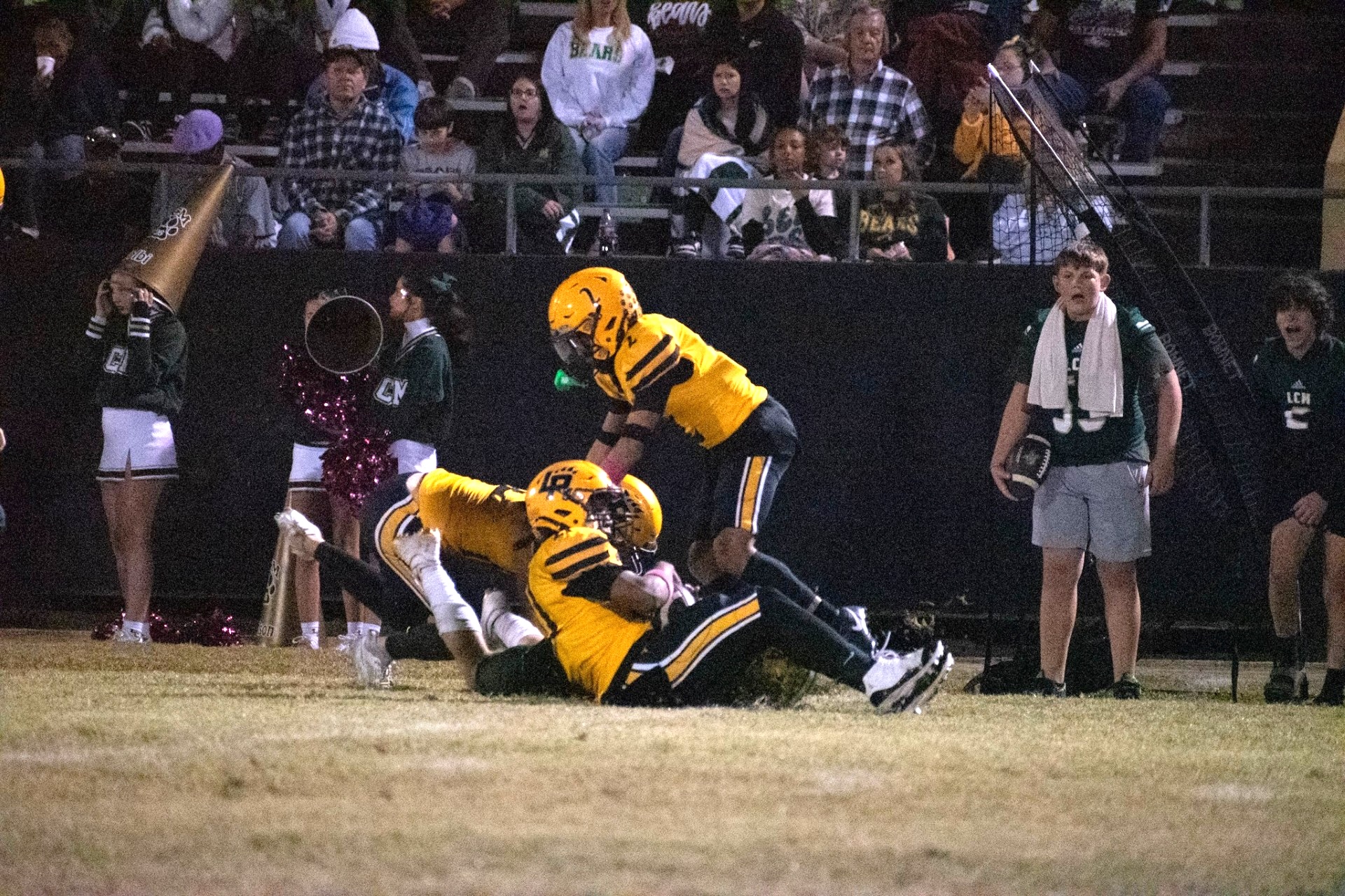 Liberty frustrated by Battlin’ Bears 38-7 | Liberty Vindicator