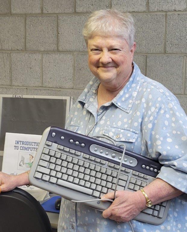 Library offering free adult computer classes | Liberty Vindicator