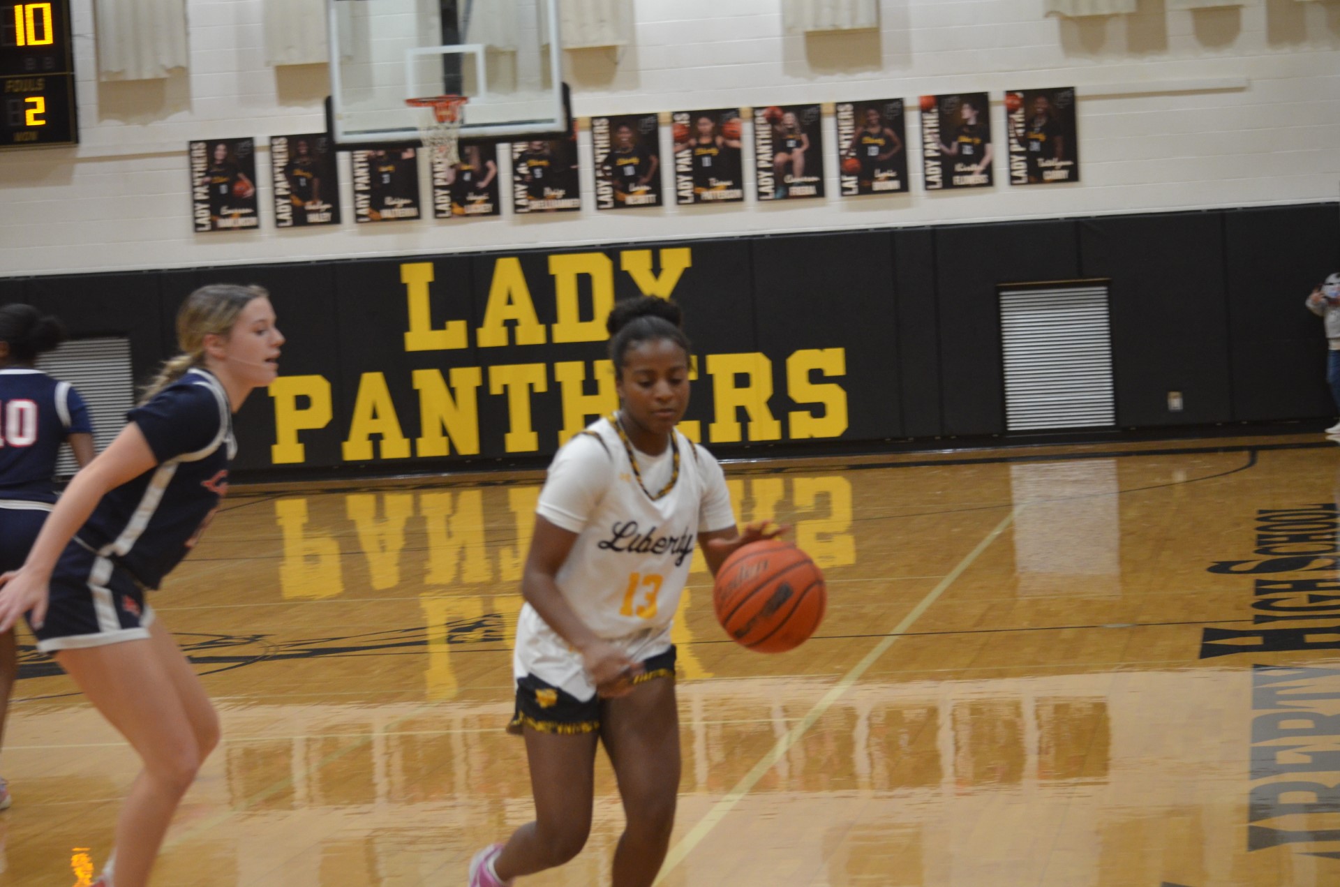 Matchup of ranked teams goes to Lady Hawks | Liberty Vindicator