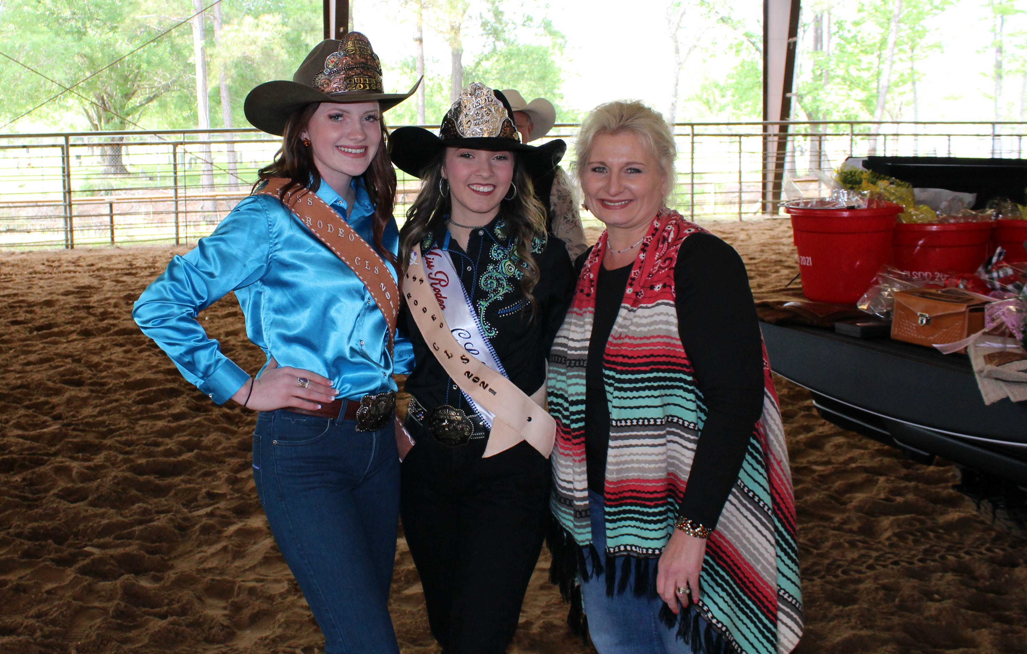 CROWNING OF THE 2021 MISS RODEO CLSDD QUEEN | Liberty Vindicator